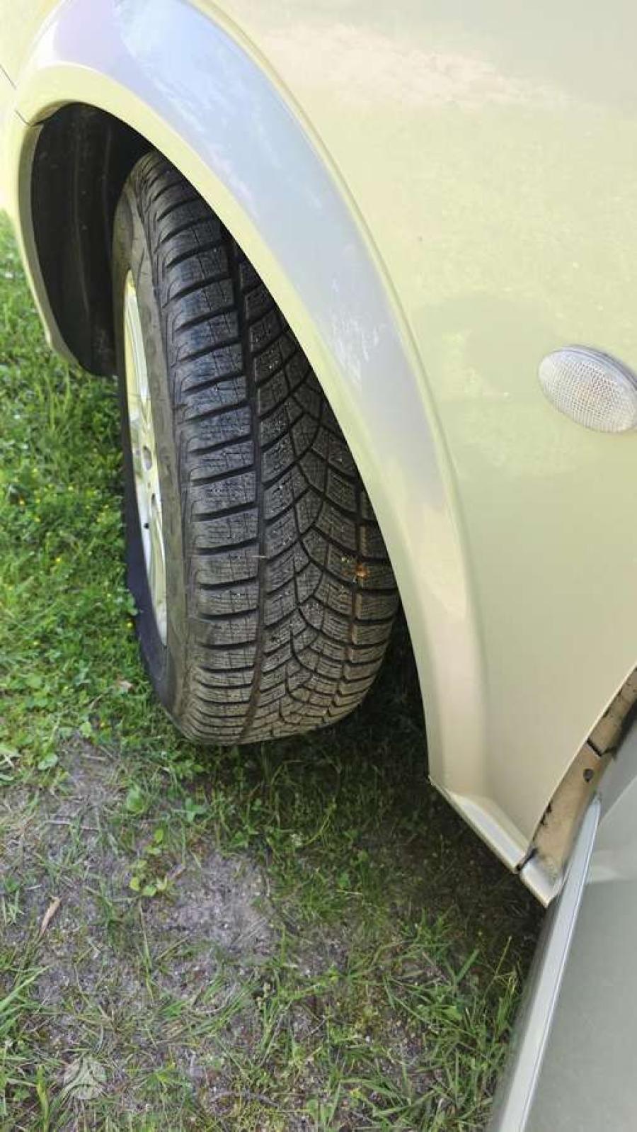 Pelēks Mercedes-Benz Vito 2011 Rokiškis, ar dzinēja tilpumu 2.14 L un nobraukumu 280 tūkst. km par 7600 €, foto 20 vietnē AUTOMOTO.COM.LV