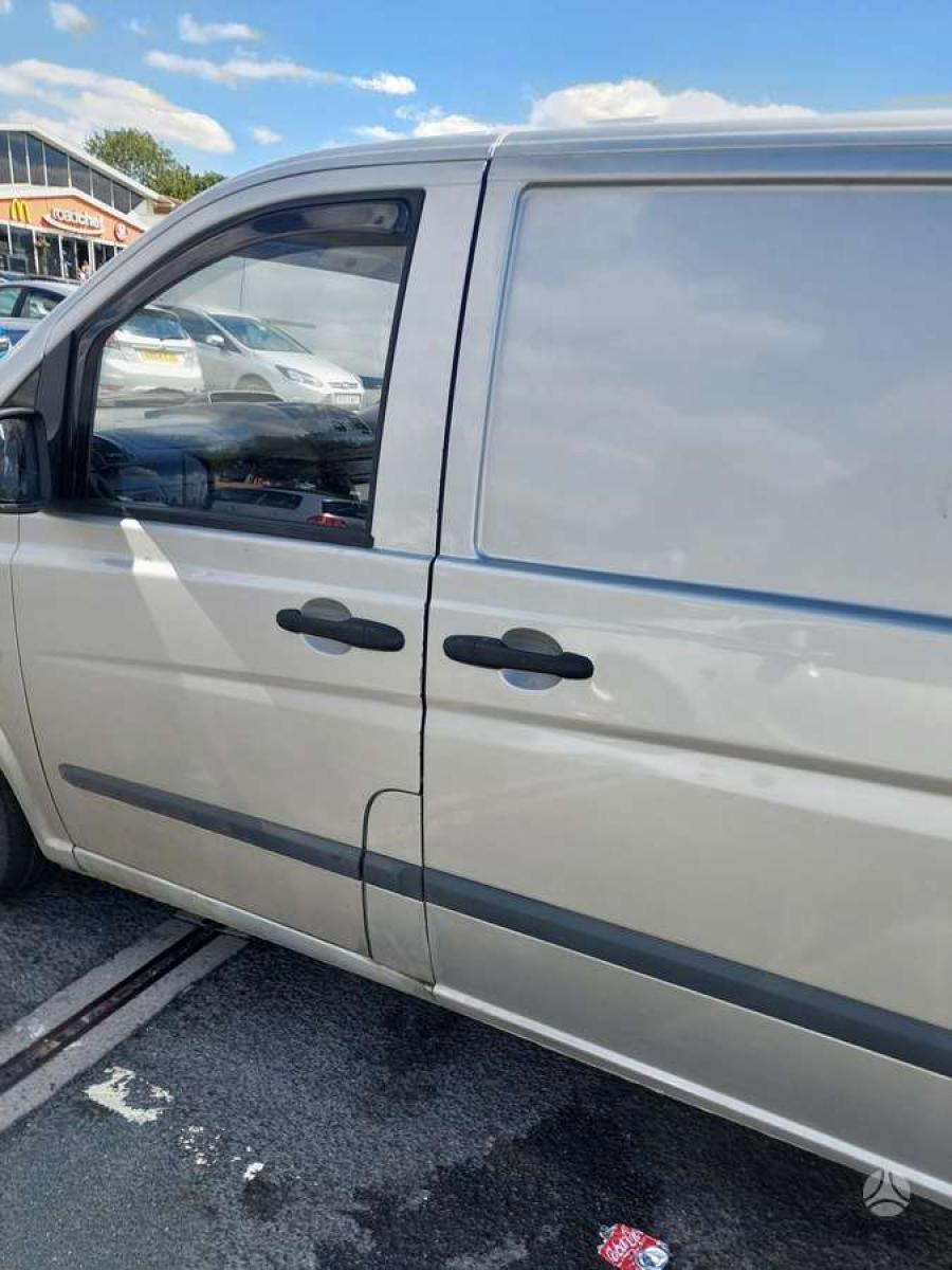 Pelēks Mercedes-Benz Vito 2012 Alīta, ar dzinēja tilpumu 2.20 L un nobraukumu 162 tūkst. km par 3200 €, foto 14 vietnē AUTOMOTO.COM.LV