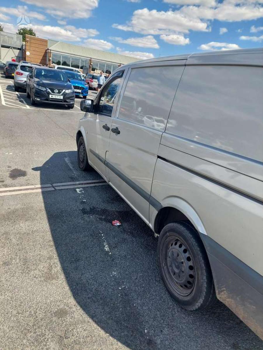 Pelēks Mercedes-Benz Vito 2012 Alīta, ar dzinēja tilpumu 2.20 L un nobraukumu 162 tūkst. km par 3200 €, foto 17 vietnē AUTOMOTO.COM.LV