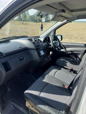 Pelēks Mercedes-Benz Vito 2013 Šauļi, ar dzinēja tilpumu 2.10 L un nobraukumu 345 tūkst. km par 4400 €, foto 11 vietnē AUTOMOTO.COM.LV