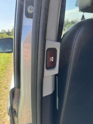 Pelēks Mercedes-Benz Vito 2013 Šauļi, ar dzinēja tilpumu 2.10 L un nobraukumu 345 tūkst. km par 4400 €, foto 16 vietnē AUTOMOTO.COM.LV