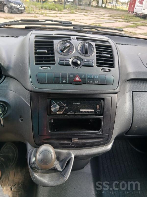 Mercedes-Benz Vito 2013 in Ogre on AUTOMOTO.COM.LV Grey Mercedes-Benz Vito 2013 in Ogre, with an engine capacity of 2.20 L and mileage of 179 thousand km for 5000 €, photo 11 on AUTOMOTO.COM.LV