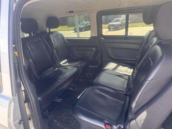 Pelēks Mercedes-Benz Vito 2015 Telšiai, ar dzinēja tilpumu 2.20 L un nobraukumu 348 tūkst. km par 9000 €, foto 10 vietnē AUTOMOTO.COM.LV