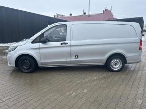 Pelēks Mercedes-Benz Vito 2016 Kauņa, ar dzinēja tilpumu 1.60 L un nobraukumu 240 tūkst. km par 9850 €, foto 3 vietnē AUTOMOTO.COM.LV