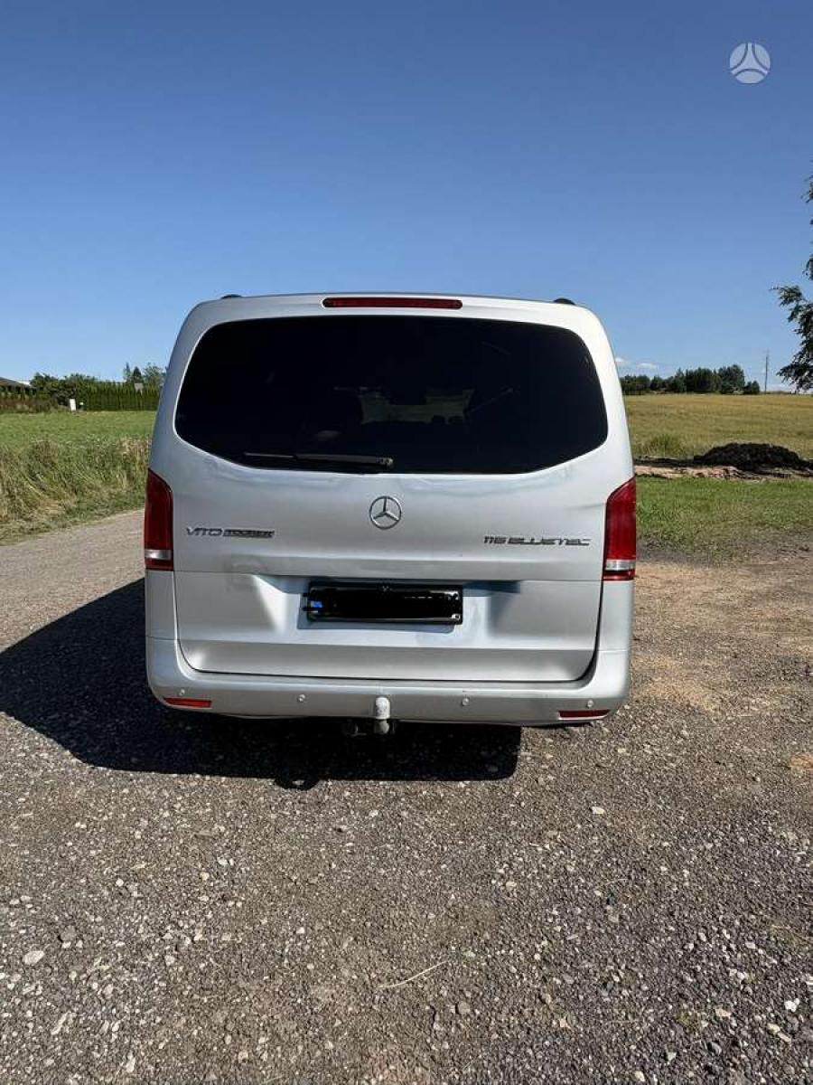 Grey Mercedes-Benz Vito 2016 in Vilnius, with an engine capacity of 2.14 L and mileage of 292 thousand km for 16000 €, photo 4 on AUTOMOTO.COM.LV