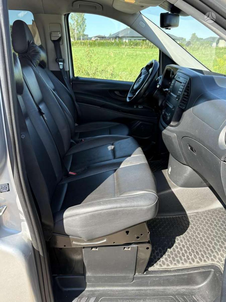 Grey Mercedes-Benz Vito 2016 in Vilnius, with an engine capacity of 2.14 L and mileage of 292 thousand km for 16000 €, photo 7 on AUTOMOTO.COM.LV