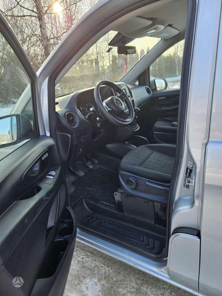 Pelēks Mercedes-Benz Vito 2019 Vilkaviškis, ar dzinēja tilpumu 1.60 L un nobraukumu 143 tūkst. km par 19900 €, foto 9 vietnē AUTOMOTO.COM.LV