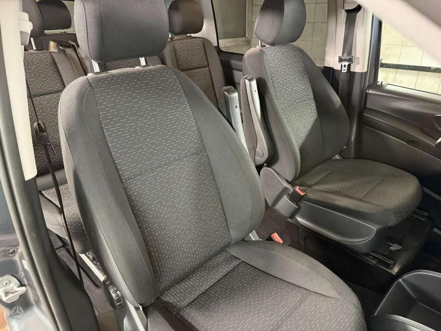 Pelēks Mercedes-Benz Vito 2020 Viļņa, ar dzinēja tilpumu 1.95 L un nobraukumu 182 tūkst. km par 24950 €, foto 10 vietnē AUTOMOTO.COM.LV