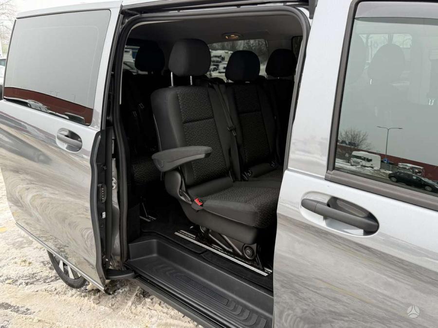 Pelēks Mercedes-Benz Vito 2020 Viļņa, ar dzinēja tilpumu 1.95 L un nobraukumu 182 tūkst. km par 24950 €, foto 31 vietnē AUTOMOTO.COM.LV