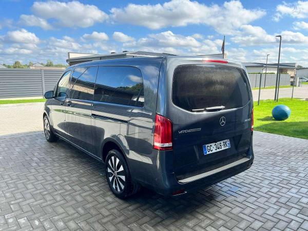 Grey Mercedes-Benz Vito 2021 in Vilnius, with an engine capacity of 1.95 L and mileage of 296 thousand km for 22000 €, photo 6 on AUTOMOTO.COM.LV