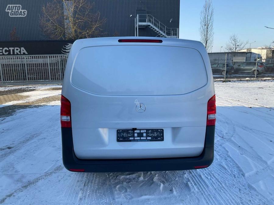 Pelēks Mercedes-Benz Vito 2022 Kauņa, ar dzinēja tilpumu 2.00 L un nobraukumu 58 tūkst. km par 26412 €, foto 6 vietnē AUTOMOTO.COM.LV
