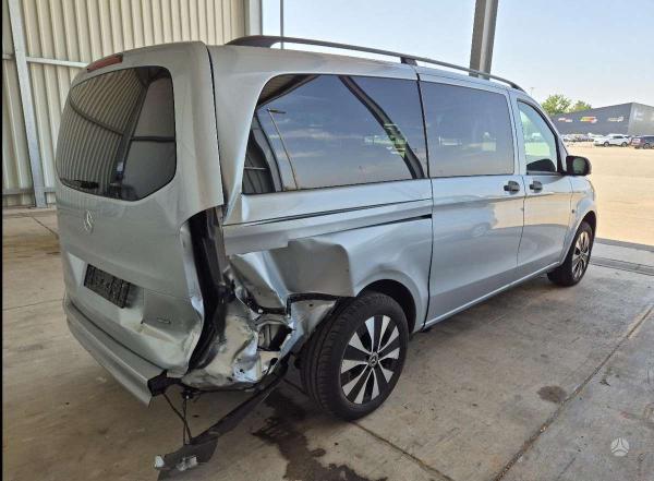 Grey Mercedes-Benz Vito 2024 in Klaipeda, with an engine capacity of 1.95 L and mileage of 28 thousand km for 16700 €, photo 4 on AUTOMOTO.COM.LV