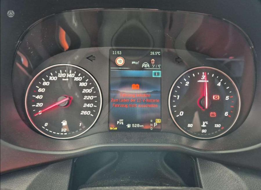 Pelēks Mercedes-Benz Vito 2024 Klaipėda, ar dzinēja tilpumu 1.95 L un nobraukumu 28 tūkst. km par 16700 €, foto 8 vietnē AUTOMOTO.COM.LV