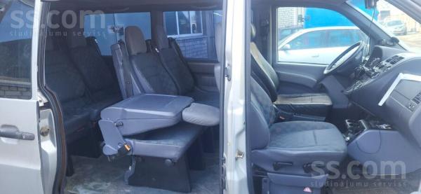 Grey Mercedes-Benz Vito 2000 in Riga, with an engine capacity of 2.20 L and mileage of 35 thousand km for 2350 €, photo 2 on AUTOMOTO.COM.LV