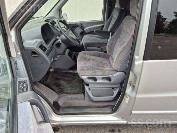 Pelēks Mercedes-Benz Vito 2002 Rīga, ar dzinēja tilpumu 2.20 L un nobraukumu 317 tūkst. km par 5550 €, foto 7 vietnē AUTOMOTO.COM.LV