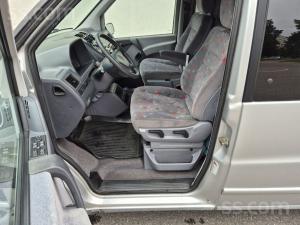 Grey Mercedes-Benz Vito 2002 in Riga, with an engine capacity of 2.20 L and mileage of 317 thousand km for 5550 €, photo 8 on AUTOMOTO.COM.LV