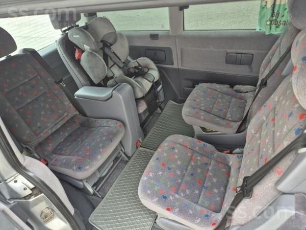 Pelēks Mercedes-Benz Vito 2002 Rīga, ar dzinēja tilpumu 2.20 L un nobraukumu 317 tūkst. km par 5550 €, foto 9 vietnē AUTOMOTO.COM.LV