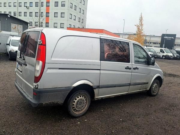 Grey Mercedes-Benz Vito 2005 in Tallinn, with an engine capacity of 2.10 L and mileage of 335 thousand km for 1299 €, photo 3 on AUTOMOTO.COM.LV
