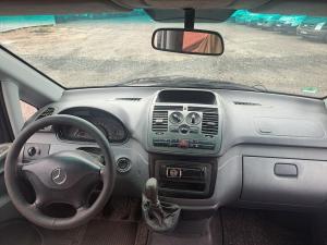 Pelēks Mercedes-Benz Vito 2005 Tallina, ar dzinēja tilpumu 2.10 L un nobraukumu 335 tūkst. km par 1199 €, foto 13 vietnē AUTOMOTO.COM.LV