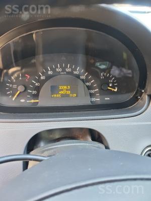 Pelēks Mercedes-Benz Vito 2007 Kuldīga, ar dzinēja tilpumu 2.20 L un nobraukumu 491 tūkst. km par 4000 €, foto 4 vietnē AUTOMOTO.COM.LV