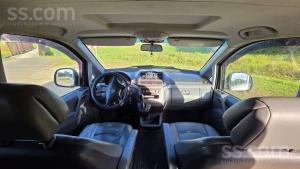 Grey Mercedes-Benz Vito 2007 in Ventspils, with an engine capacity of 2.20 L and mileage of 364 thousand km for 2000 €, photo 9 on AUTOMOTO.COM.LV