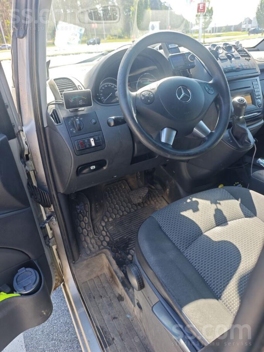 Pelēks Mercedes-Benz Vito 2012 Rīga, ar dzinēja tilpumu 2.20 L un nobraukumu 323 tūkst. km par 8800 €, foto 8 vietnē AUTOMOTO.COM.LV