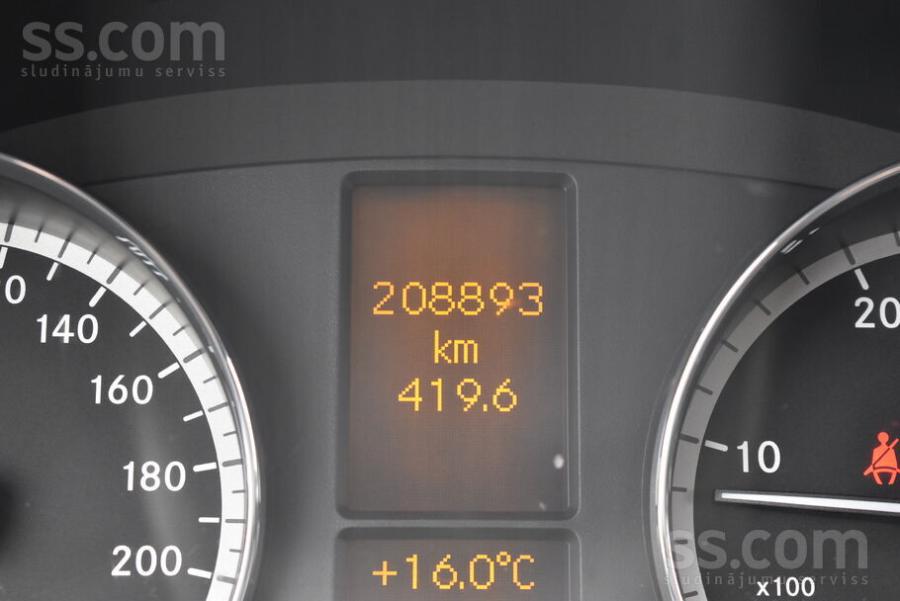 Pelēks Mercedes-Benz Vito 2012 Kuldīga, ar dzinēja tilpumu 2.10 L un nobraukumu 0 tūkst. km par 7900 €, foto 15 vietnē AUTOMOTO.COM.LV