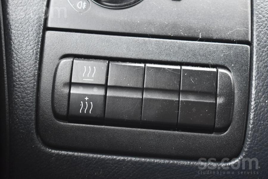 Pelēks Mercedes-Benz Vito 2012 Kuldīga, ar dzinēja tilpumu 2.10 L un nobraukumu 0 tūkst. km par 7900 €, foto 20 vietnē AUTOMOTO.COM.LV