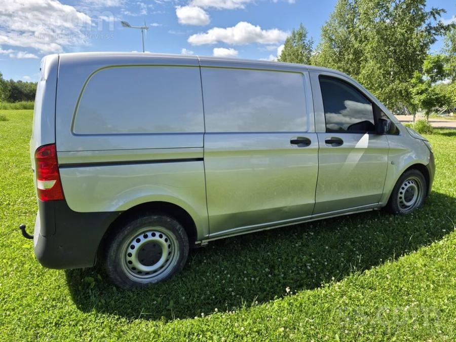 Grey Mercedes-Benz Vito 2015 in Jekabpils, with an engine capacity of 2.20 L and mileage of 273 thousand km for 8000 €, photo 9 on AUTOMOTO.COM.LV