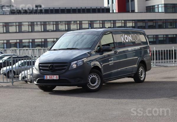 Grey Mercedes-Benz Vito 2020 in Riga, with an engine capacity of 2.20 L and mileage of 27 thousand km for 11880 €, photo 3 on AUTOMOTO.COM.LV