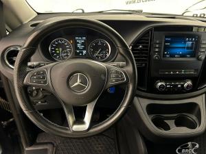 Grey Mercedes-Benz Vito 2022 in Avizieniai, with an engine capacity of 2.00 L and mileage of 201 thousand km for 28900 €, photo 19 on AUTOMOTO.COM.LV