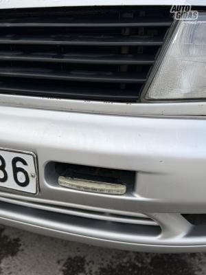 Pelēks Mercedes-Benz Vito 1998 Kauņa, ar dzinēja tilpumu 2.30 L un nobraukumu 399 tūkst. km par 2300 €, foto 26 vietnē AUTOMOTO.COM.LV