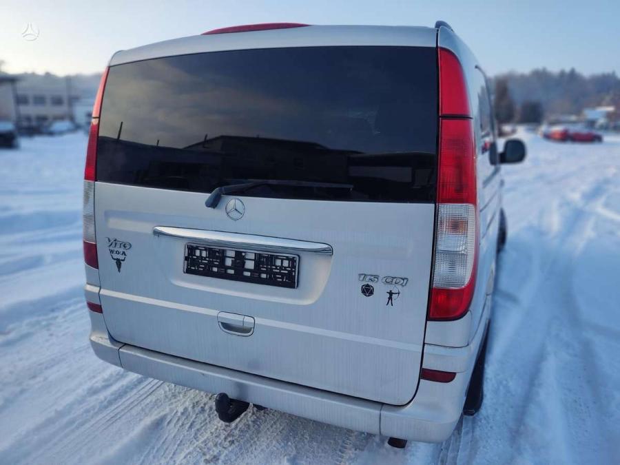 Pelēks Mercedes-Benz Vito 2004 Prienai, ar dzinēja tilpumu 2.15 L un nobraukumu 325 tūkst. km par 4300 €, foto 6 vietnē AUTOMOTO.COM.LV