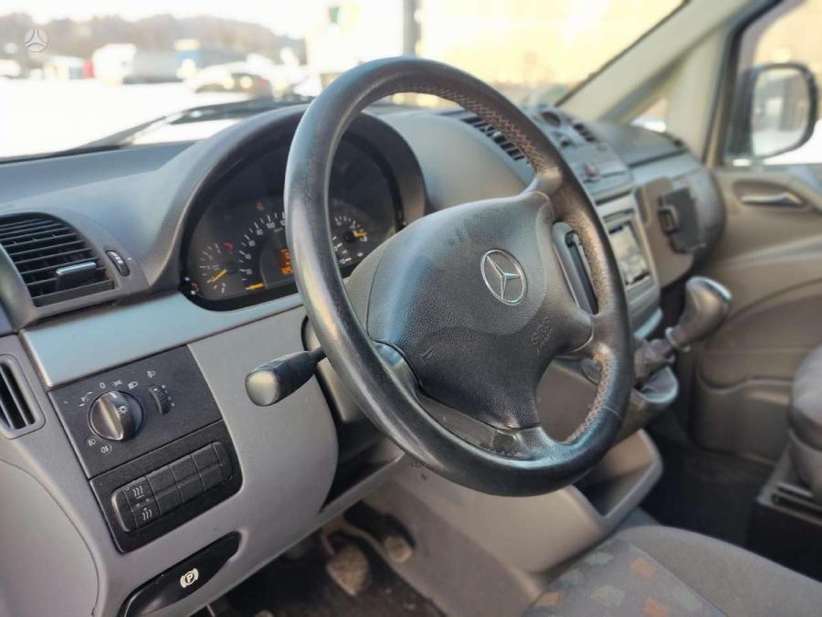 Pelēks Mercedes-Benz Vito 2004 Prienai, ar dzinēja tilpumu 2.15 L un nobraukumu 325 tūkst. km par 4300 €, foto 7 vietnē AUTOMOTO.COM.LV