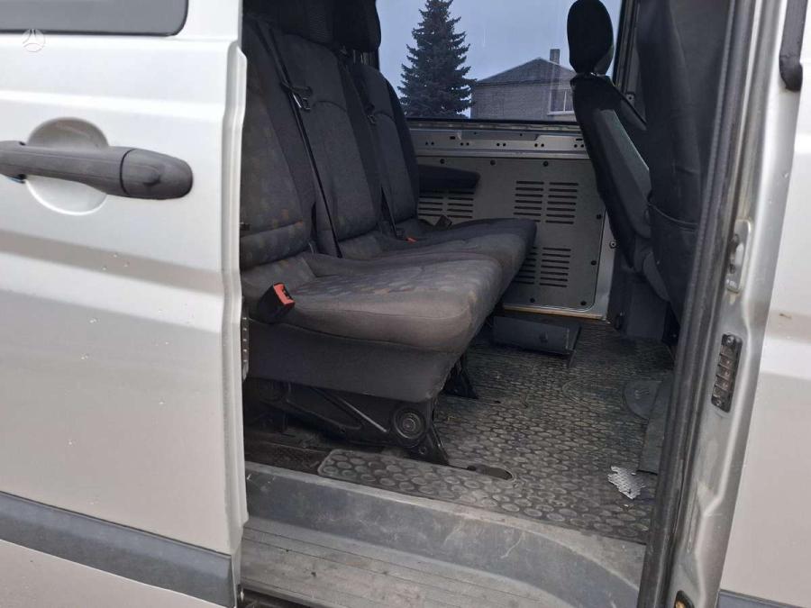 Pelēks Mercedes-Benz Vito 2009 Marijampole, ar dzinēja tilpumu 2.20 L un nobraukumu 360 tūkst. km par 3600 €, foto 9 vietnē AUTOMOTO.COM.LV