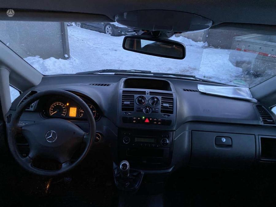 Pelēks Mercedes-Benz Vito 2012 Šauļi, ar dzinēja tilpumu 2.14 L un nobraukumu 280 tūkst. km par 5750 €, foto 9 vietnē AUTOMOTO.COM.LV
