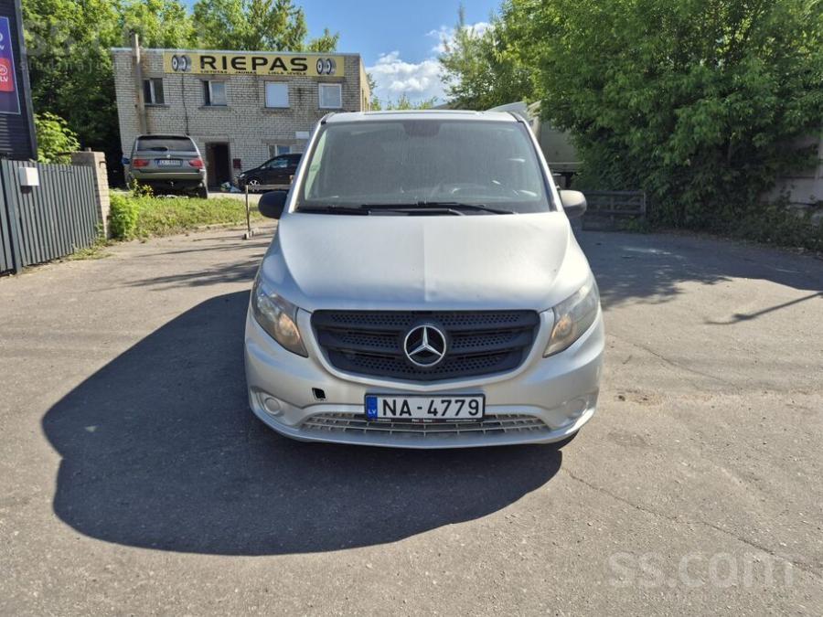 Grey Mercedes-Benz Vito 2015 in Riga, with an engine capacity of 1.60 L and mileage of 376 thousand km for 12990 €, photo 4 on AUTOMOTO.COM.LV