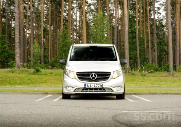 Pelēks Mercedes-Benz Vito 2015 Rīga, ar dzinēja tilpumu 1.60 L un nobraukumu 376 tūkst. km par 12990 €, foto 3 vietnē AUTOMOTO.COM.LV