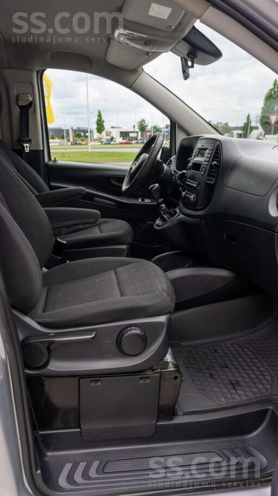 Pelēks Mercedes-Benz Vito 2015 Rīga, ar dzinēja tilpumu 1.60 L un nobraukumu 376 tūkst. km par 12990 €, foto 24 vietnē AUTOMOTO.COM.LV