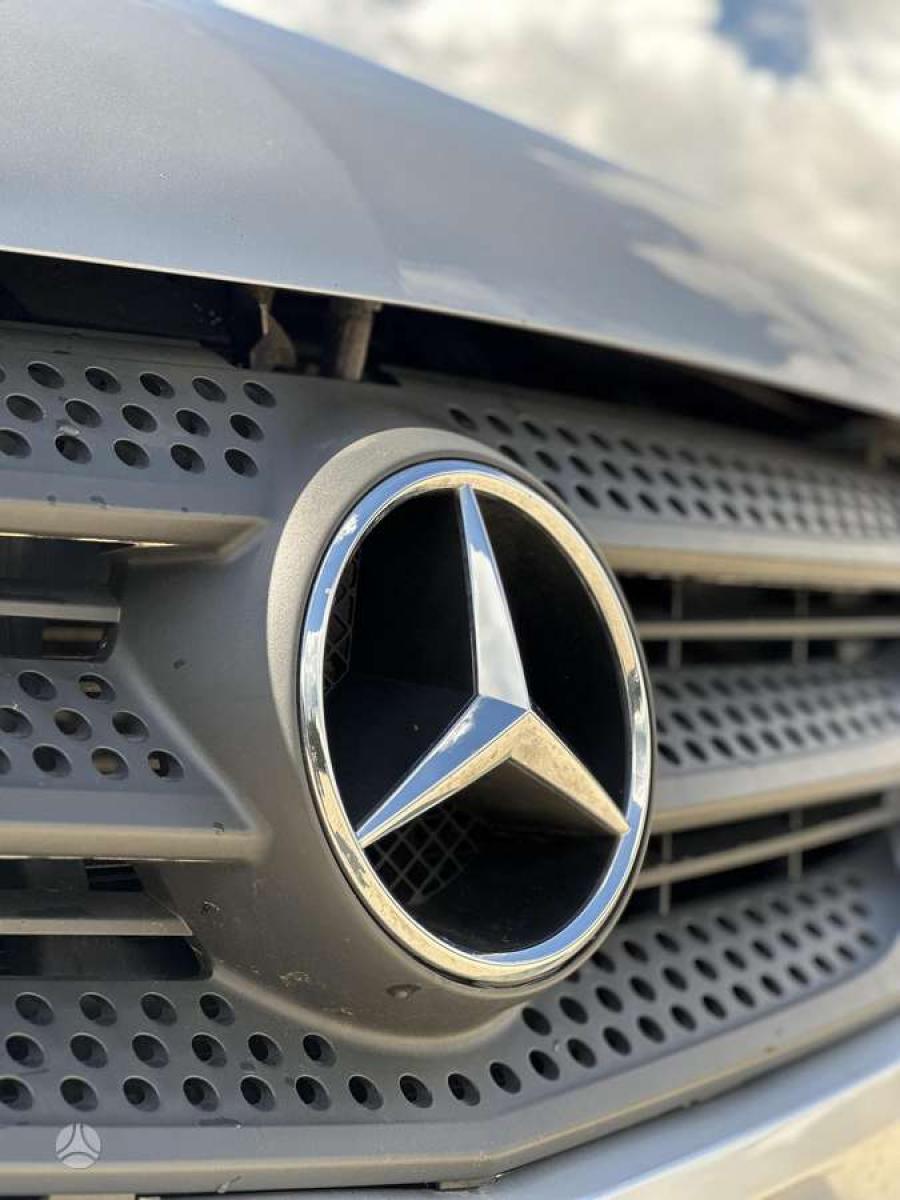 Pelēks Mercedes-Benz Vito 2015 Nemenčinė, ar dzinēja tilpumu 2.14 L un nobraukumu 520 tūkst. km par 11950 €, foto 7 vietnē AUTOMOTO.COM.LV