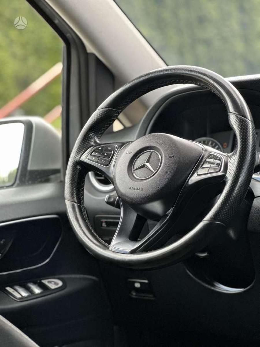 Pelēks Mercedes-Benz Vito 2015 Nemenčinė, ar dzinēja tilpumu 2.14 L un nobraukumu 520 tūkst. km par 11950 €, foto 34 vietnē AUTOMOTO.COM.LV