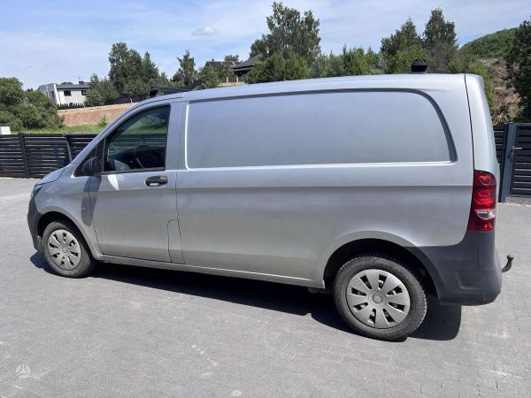 Grey Mercedes-Benz Vito 2016 in Vilnius, with an engine capacity of 2.14 L and mileage of 177 thousand km for 10000 €, photo 4 on AUTOMOTO.COM.LV