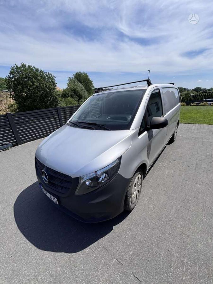 Pelēks Mercedes-Benz Vito 2016 Viļņa, ar dzinēja tilpumu 2.14 L un nobraukumu 177 tūkst. km par 10000 €, foto 7 vietnē AUTOMOTO.COM.LV