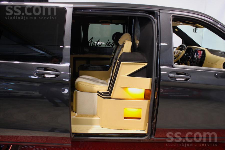 Pelēks Mercedes-Benz Vito 2021 Rīga, ar dzinēja tilpumu 2.00 L un nobraukumu 86 tūkst. km par 45000 €, foto 17 vietnē AUTOMOTO.COM.LV