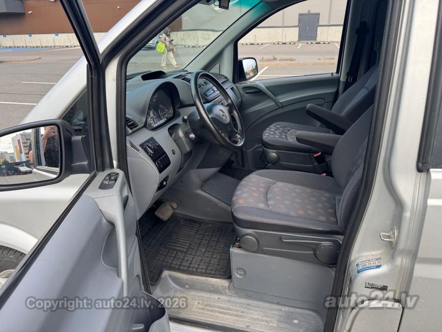 Pelēks Mercedes-Benz Vito 2010 Tallina, ar dzinēja tilpumu 3.00 L un nobraukumu 301 tūkst. km par 8999 €, foto 11 vietnē AUTOMOTO.COM.LV