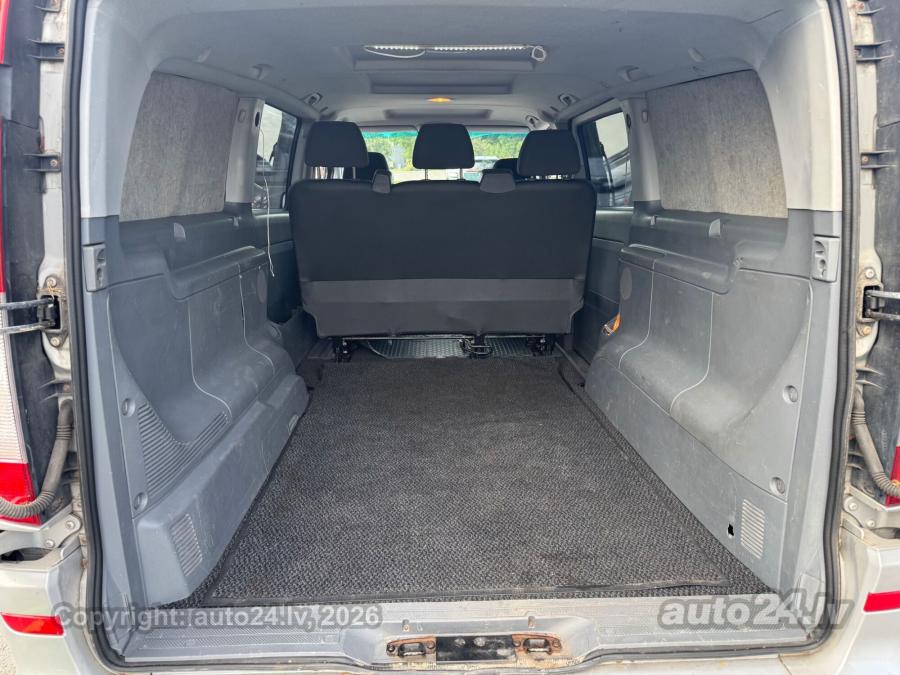 Pelēks Mercedes-Benz Vito 2010 Tallina, ar dzinēja tilpumu 3.00 L un nobraukumu 301 tūkst. km par 8999 €, foto 14 vietnē AUTOMOTO.COM.LV