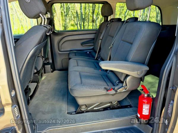 Grey Mercedes-Benz Vito 2017 in Tallinn, with an engine capacity of 2.10 L and mileage of 391 thousand km for 21500 €, photo 6 on AUTOMOTO.COM.LV