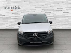 Pelēks Mercedes-Benz Vito 2021 Kauņa, ar dzinēja tilpumu 2.00 L un nobraukumu 78 tūkst. km par 31648 €, foto 10 vietnē AUTOMOTO.COM.LV