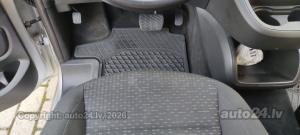 Pelēks Mercedes-Benz Vito 2021 Tallina, ar dzinēja tilpumu 2.00 L un nobraukumu 72 tūkst. km par 35500 €, foto 14 vietnē AUTOMOTO.COM.LV