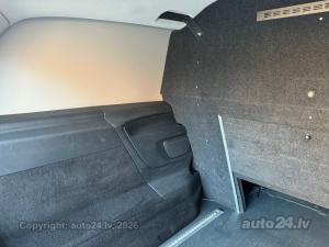 Grey Mercedes-Benz Vito 2022 in Tallinn, with an engine capacity of 2.00 L and mileage of 92 thousand km for 49000 €, photo 21 on AUTOMOTO.COM.LV